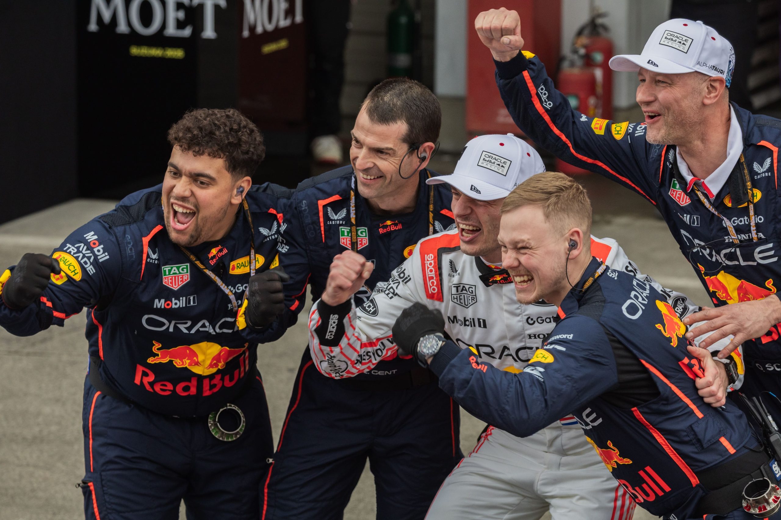Suzuka's Samurai Showdown: Verstappen's Masterclass and McLaren's ...