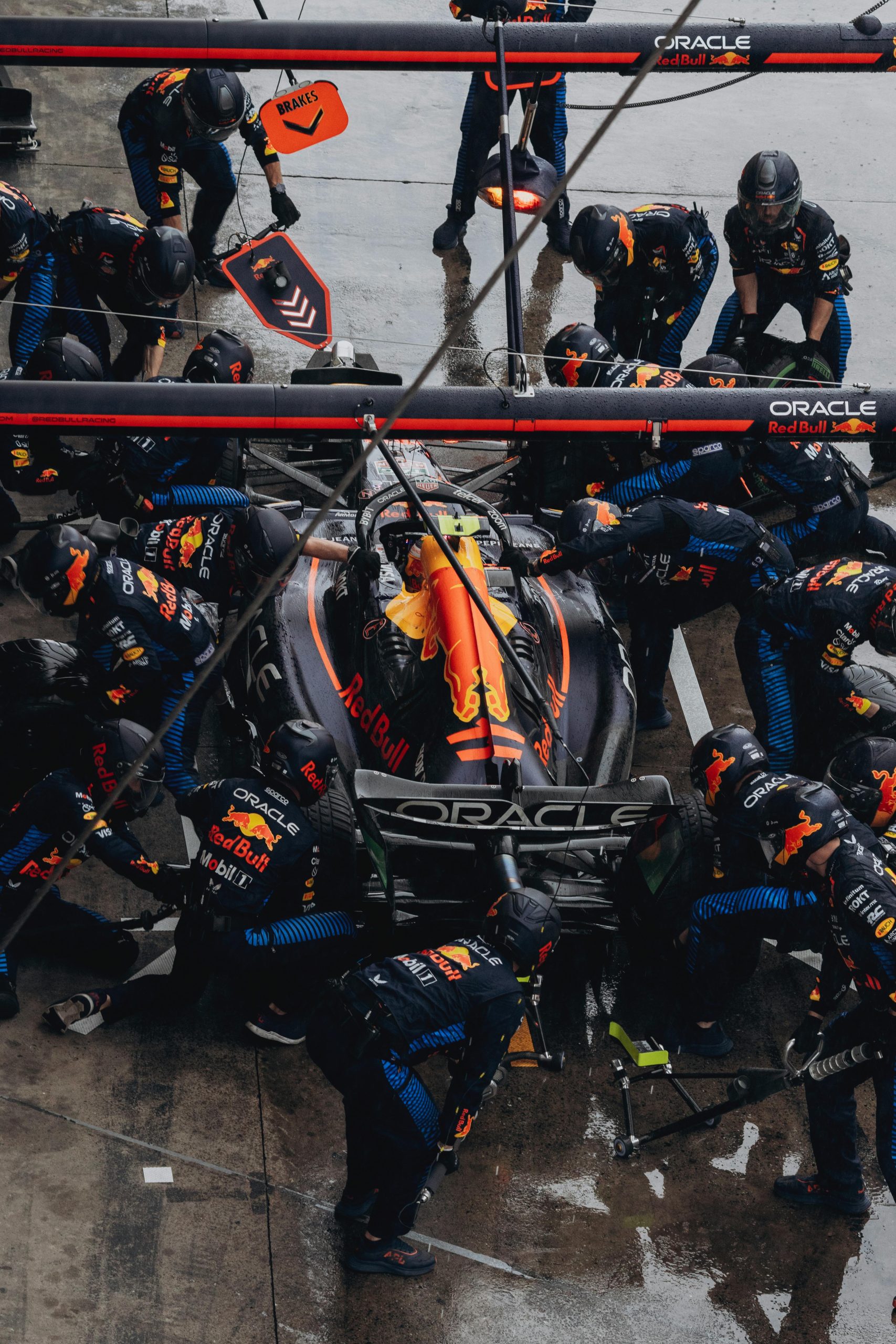 The Secret Life of the Pit Lane: How Wheel Guns and Pit Stops Became F1 ...